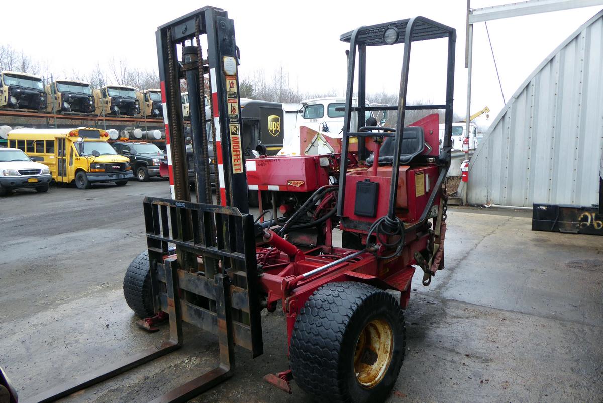 1996 Moffett M5000 Diesel Flatbed Mounted Forklift for sale by Arthur ...
