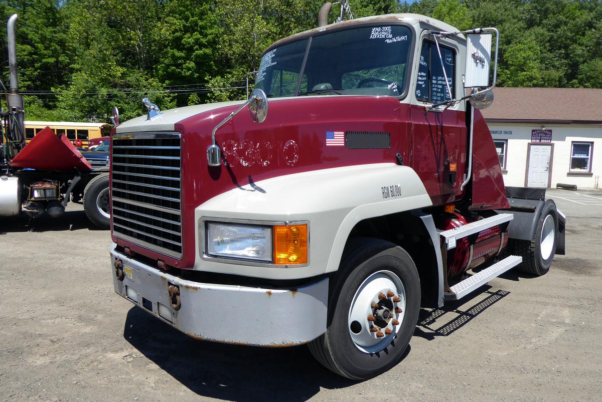 2001 Mack CH612 Single Axle Day Cab Tractor for sale by Arthur Trovei ...