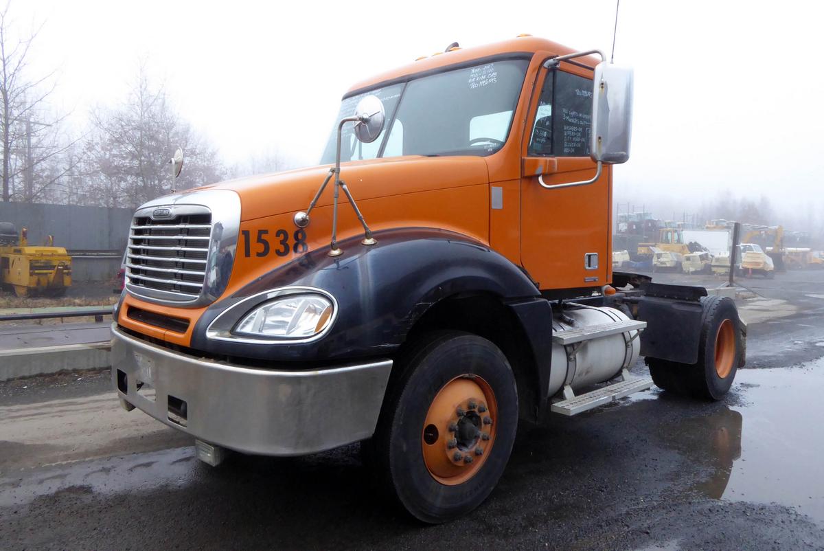2007 Freightliner CL120 Single Axle Day Cab Tractor for sale by Arthur ...