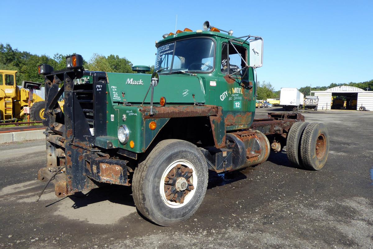 1987 Mack RD685P Single Axle Cab and Chassis for sale by Arthur Trovei ...