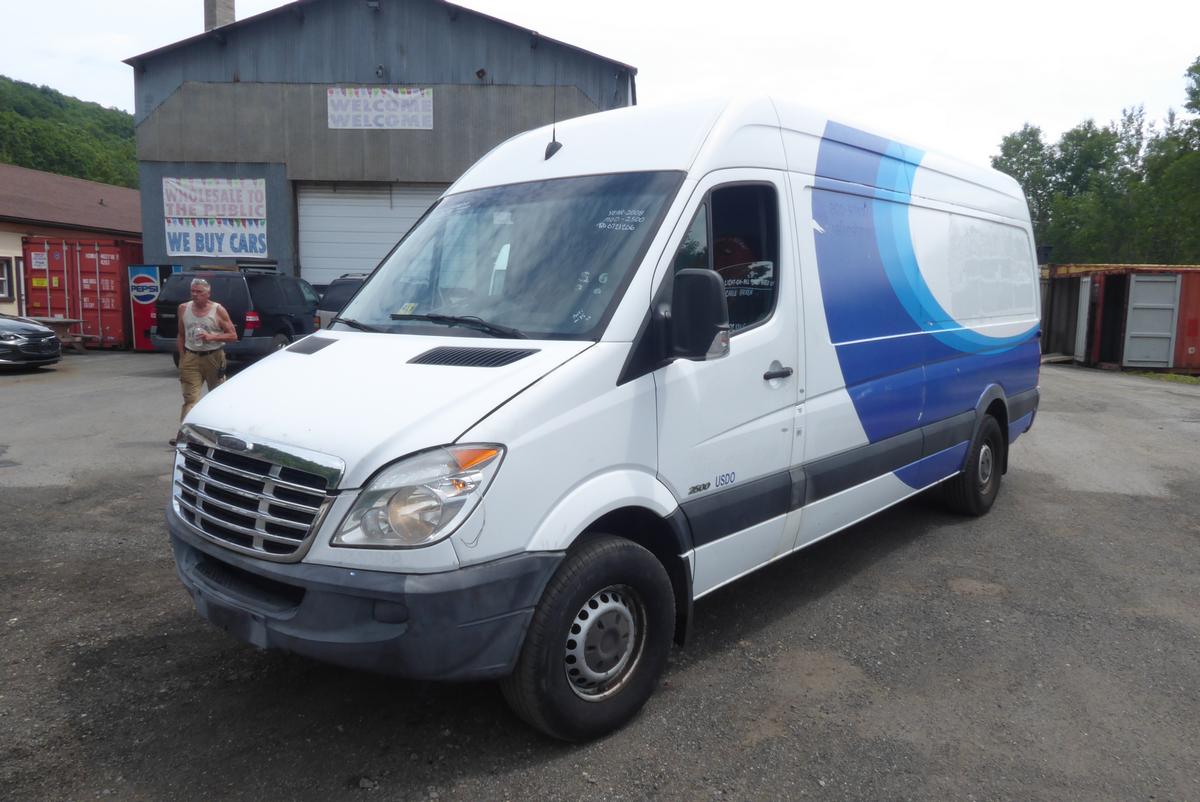 2008 Freightliner Sprinter 2500 Utility Van for sale by Arthur Trovei ...