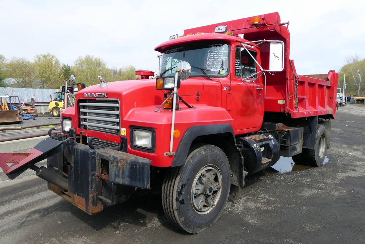1998 Mack RD688P Single Axle Dump Truck for sale by Arthur Trovei ...