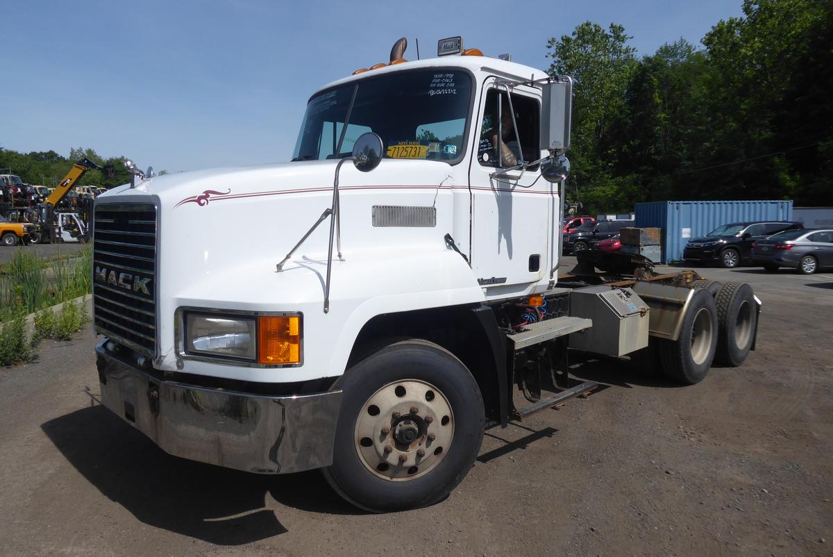 1998 Mack CH613 Tandem Axle Day Cab Tractor for sale by Arthur Trovei & Sons - used truck dealer