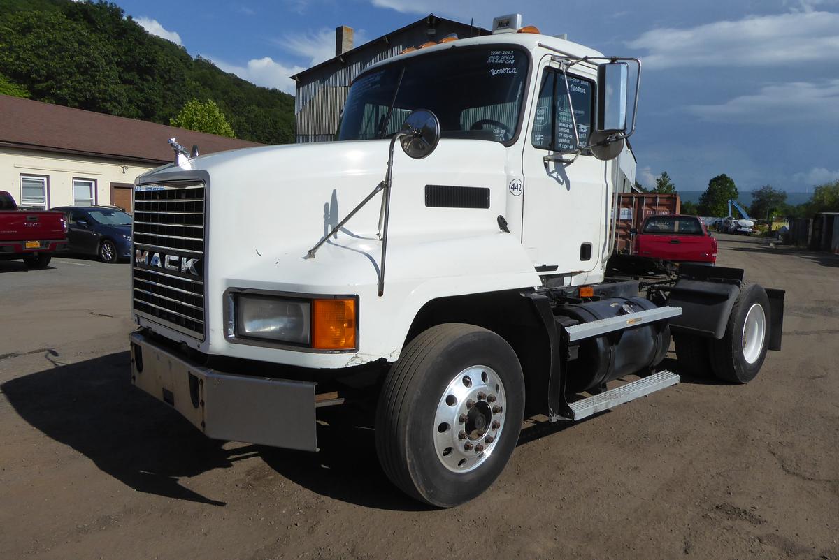 2003 Mack CH612 Single Axle Day Cab Tractor for sale by Arthur Trovei ...